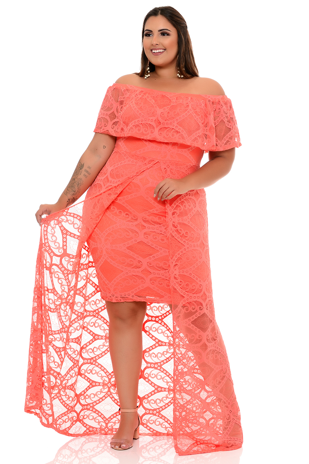 Vestido Plus Size Rendado Com Sobreposição Vk Moda A Maior E Melhor